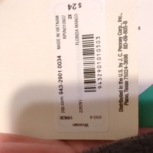 a.n.a | Tops | Plus Size Ana Tank | Poshmark